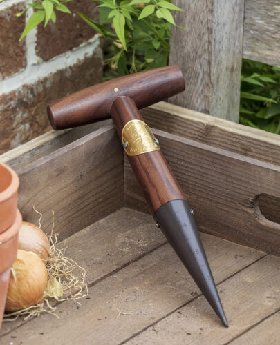 Planting dibber perfect for getting bulbs and seedlings in the ground